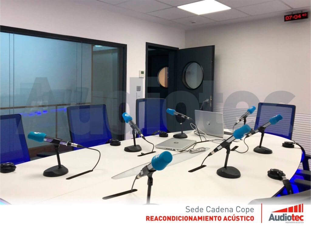 Sala audiovisual, sinónimo de acústica perfecta. - Audiotec