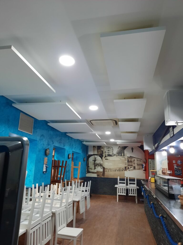 Acondicionamiento acústico en un restaurante. - Audiotec