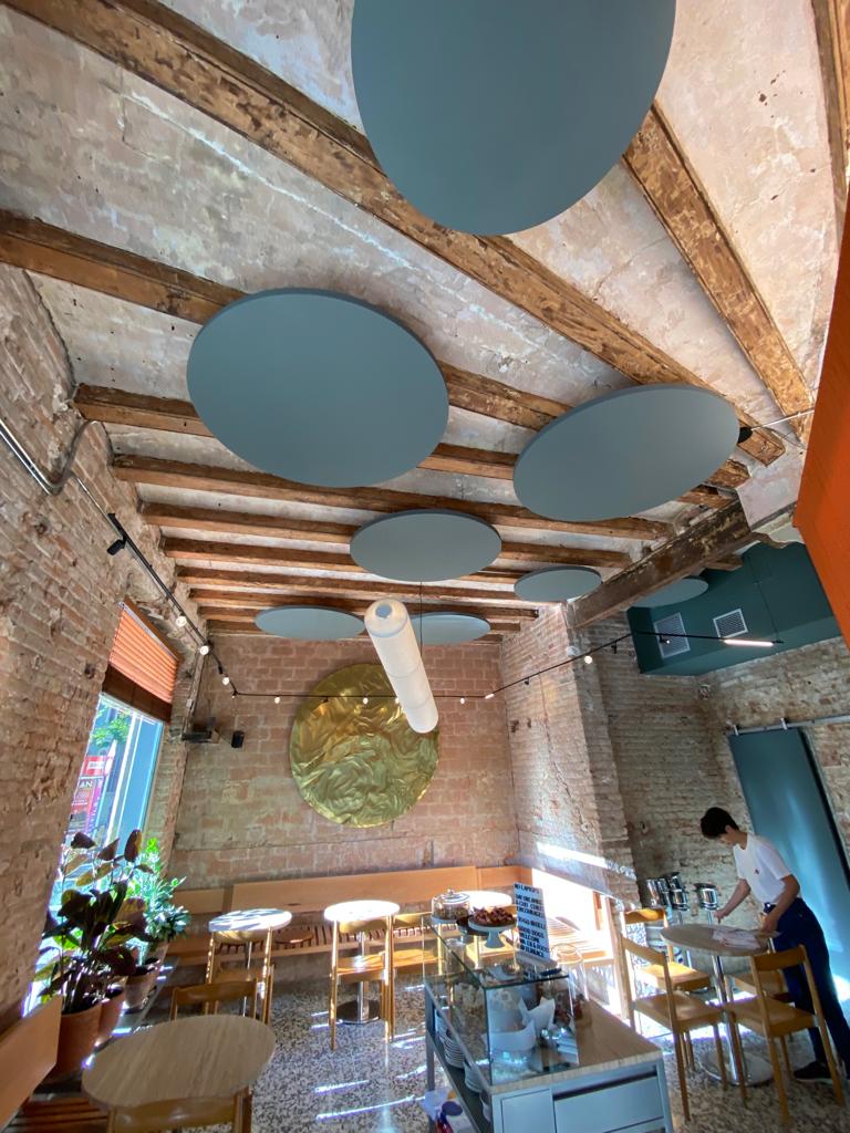 Funky Bakers mejora la experiencia de sus clientes. - Audiotec